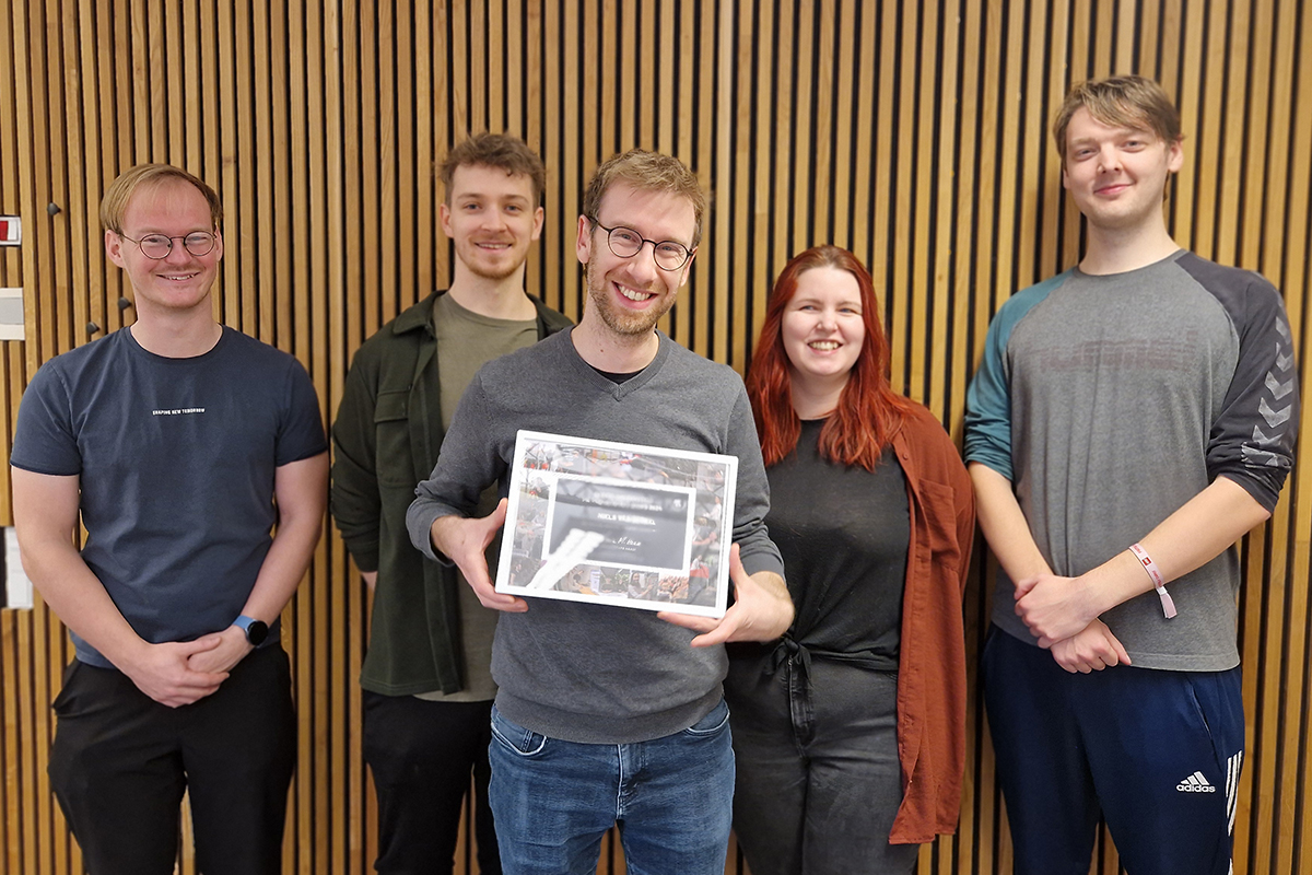 Niels van Berkel is Teacher of the Year at TECH - Aalborg University