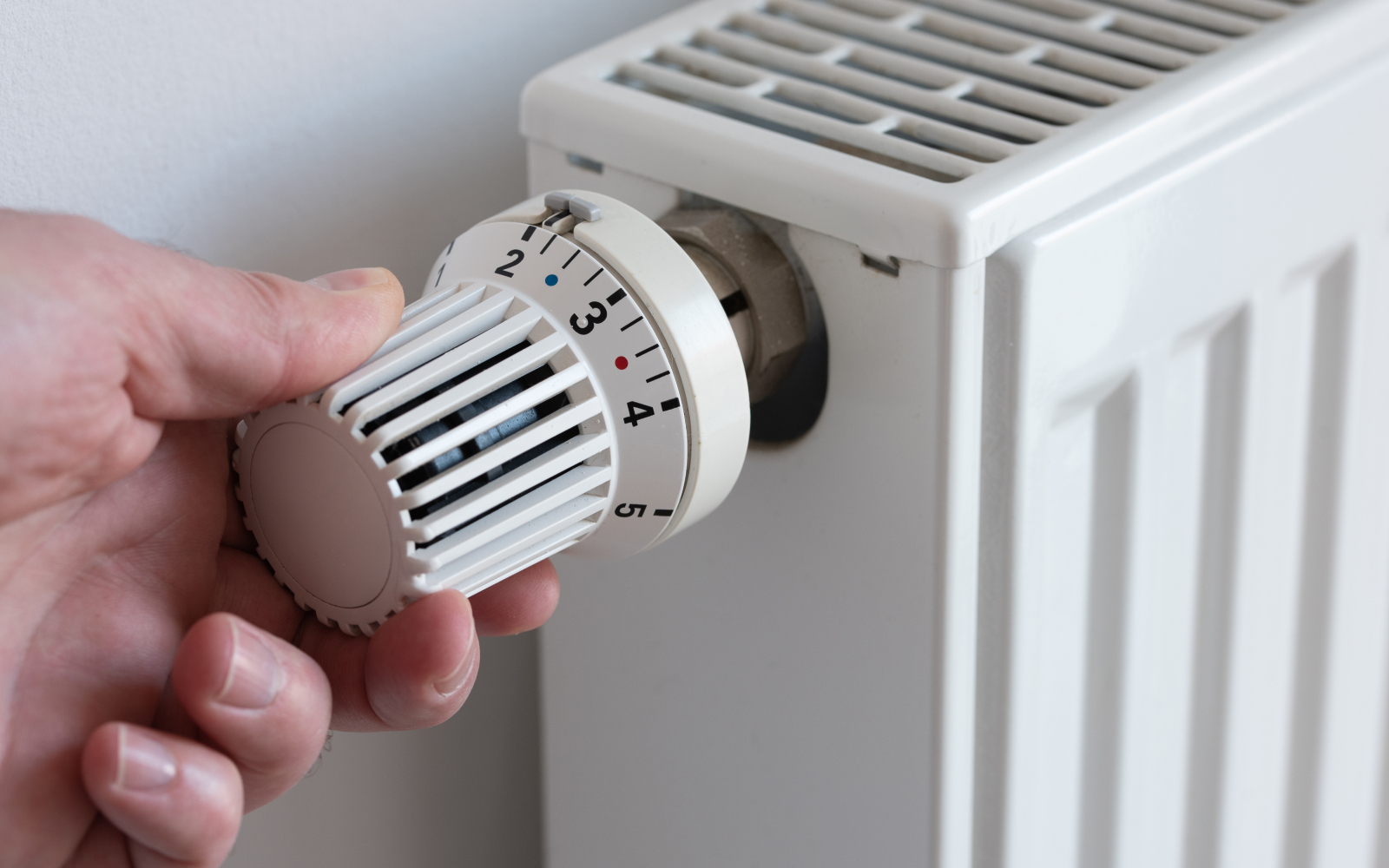 Sluk, skru ned og tro på fremtiden: Ny rapport fra BUILD afdækker ...